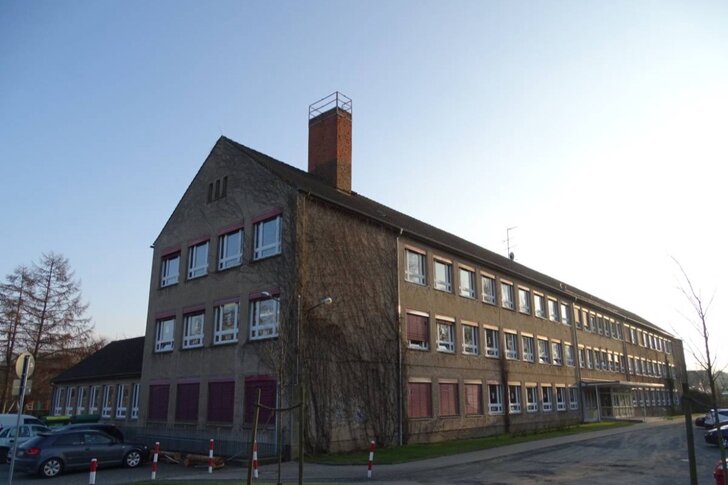 Debate: Für eine sichere und Kindergerechte Andershofer Grundschule und ...