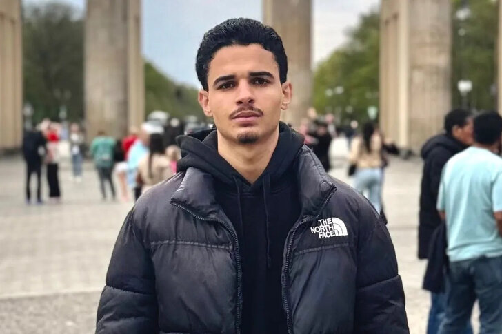 Staatsbürgerschaft für "Helden von Hamburg" Muhammad al-Muhammad ...